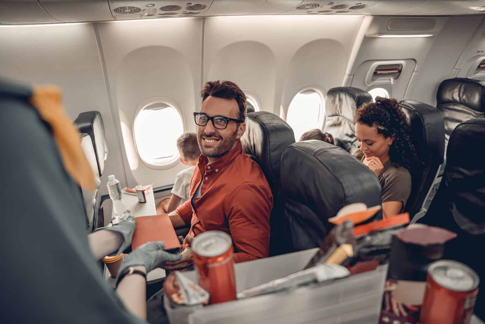 5 Quirky Reasons Airline Catering Still Can’t Fix Food Flavors (Even ...